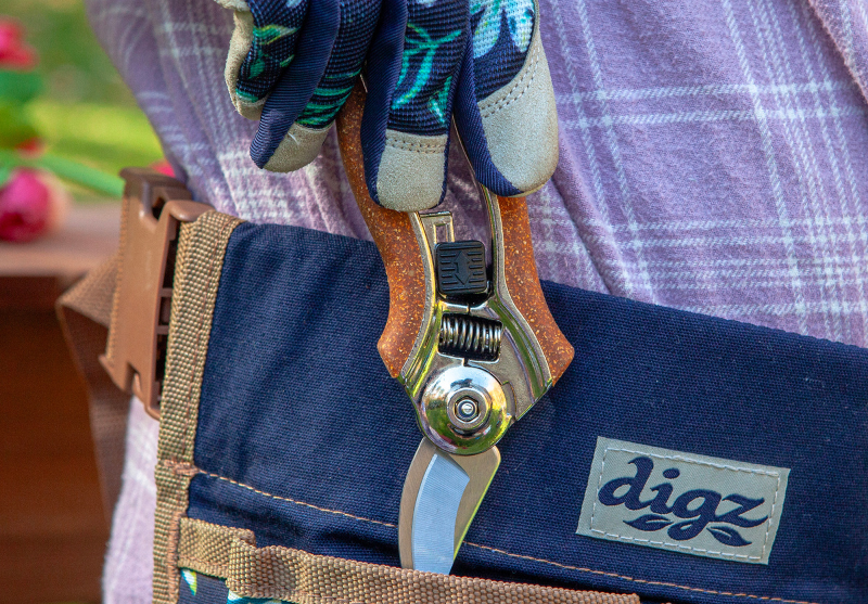 Discover the New Digz Gardening Tools